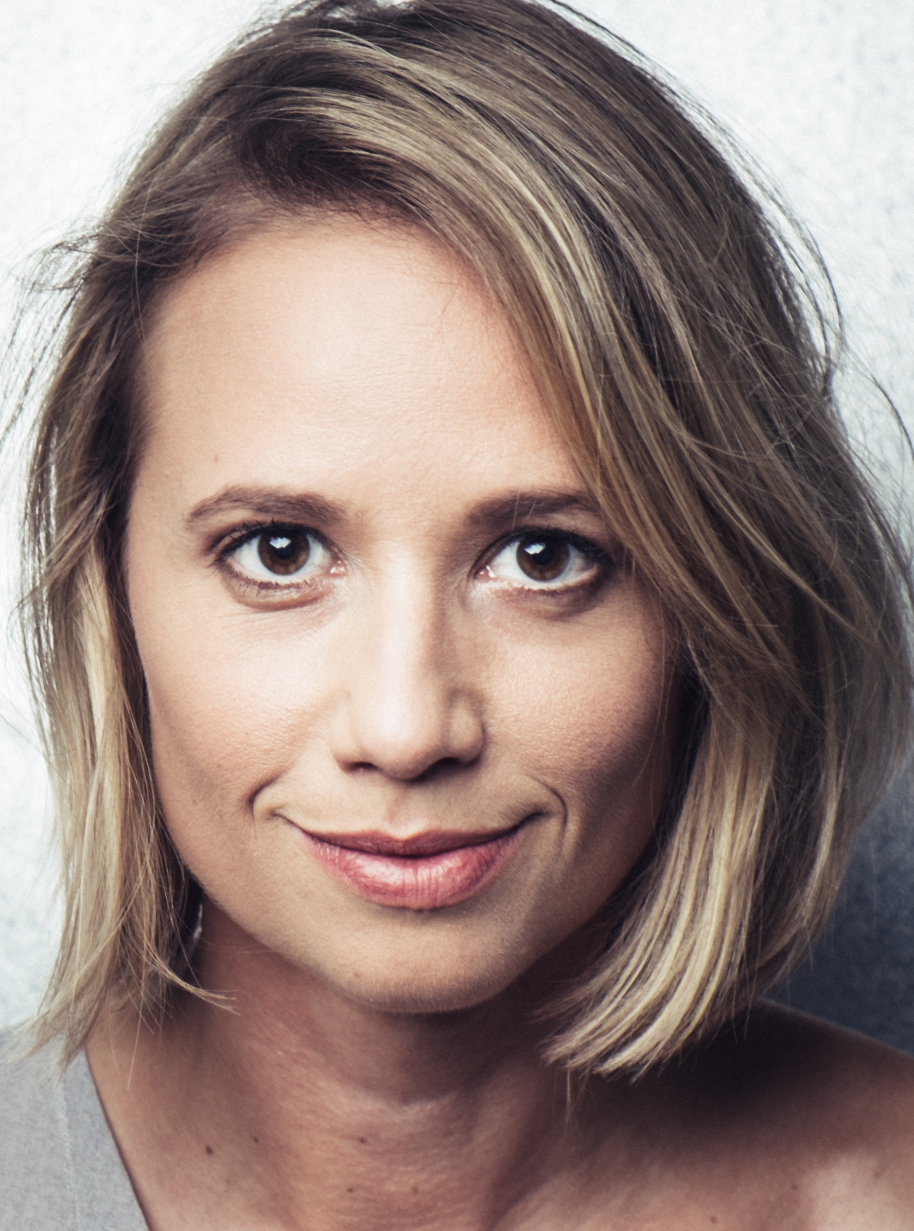 Dagmar Bernhard (Schauspielerin)